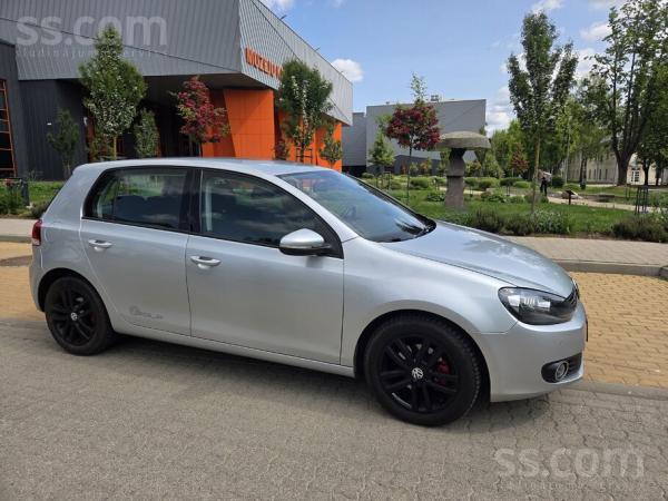 Volkswagen Golf 2011 Rīga, ar dzinēja tilpumu 1.60 L un nobraukumu 208 tūkst. km par 120 €, foto 7 vietnē AUTOMOTO.COM.LV