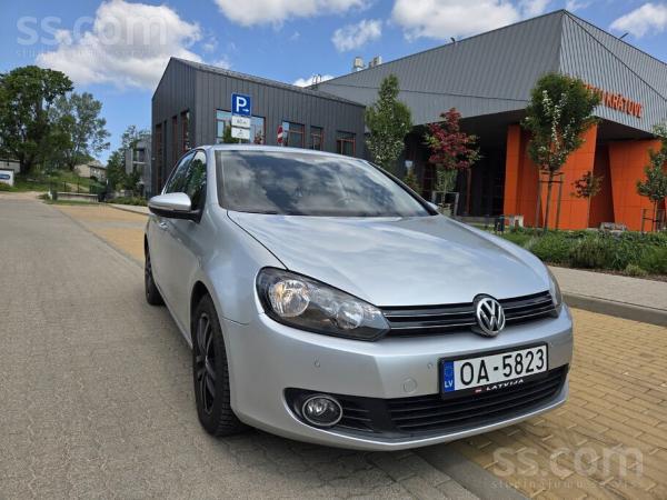 Volkswagen Golf 2011 Rīga, ar dzinēja tilpumu 1.60 L un nobraukumu 208 tūkst. km par 120 €, foto 8 vietnē AUTOMOTO.COM.LV