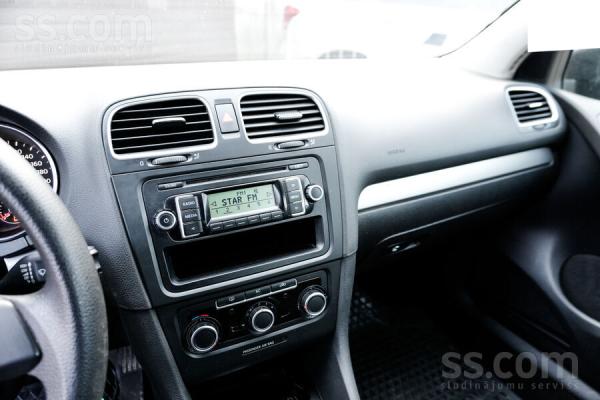 Volkswagen Golf 2011 Rīga, ar dzinēja tilpumu 1.60 L un nobraukumu 0 tūkst. km par 4400 €, foto 9 vietnē AUTOMOTO.COM.LV