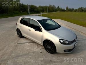 Volkswagen Golf 2011 in Riga, with an engine capacity of 1.60 L and mileage of 258 thousand km for 3800 €, photo 2 on AUTOMOTO.COM.LV