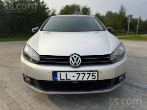 Volkswagen Golf 2011 in Riga, with an engine capacity of 1.60 L and mileage of 258 thousand km for 3800 €, photo 5 on AUTOMOTO.COM.LV