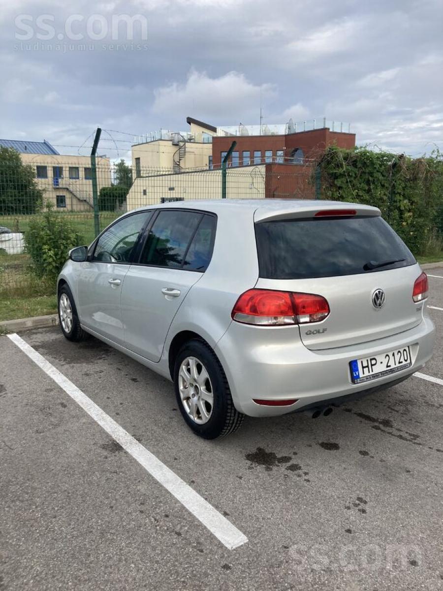 Volkswagen Golf 2011 in Liepaja, with an engine capacity of 1.40 L and mileage of 201 thousand km for 3200 €, photo 3 on AUTOMOTO.COM.LV
