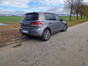 Volkswagen Golf 2011 in Panevezys, with an engine capacity of 1.60 L and mileage of 276 thousand km for 3200 €, photo 2 on AUTOMOTO.COM.LV