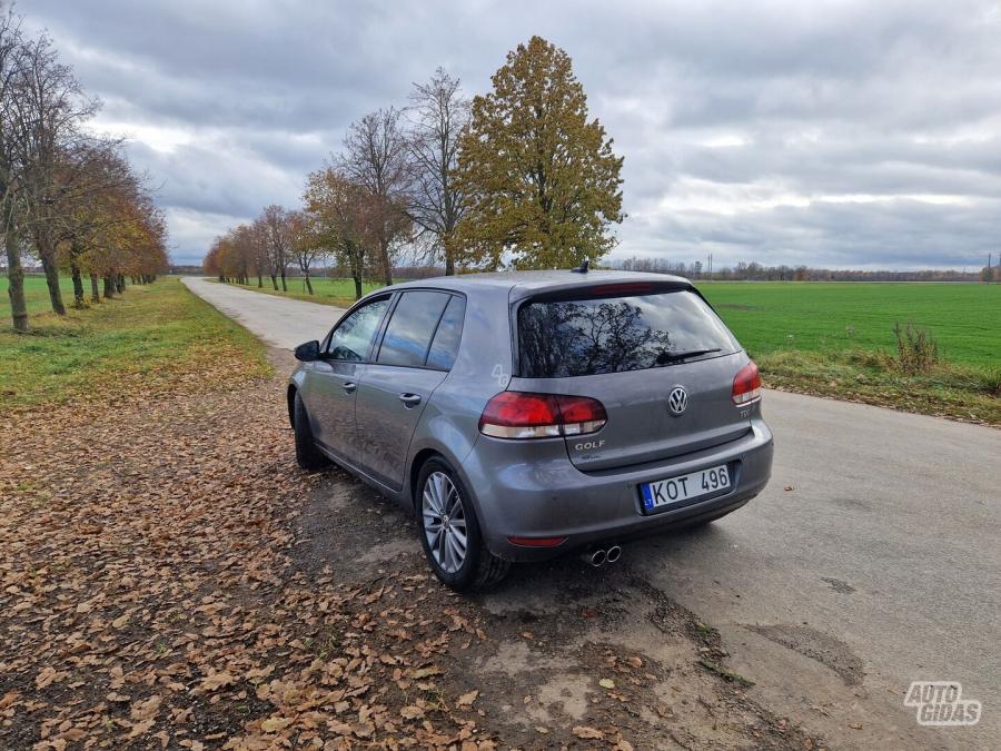 Volkswagen Golf 2011 in Panevezys, with an engine capacity of 1.60 L and mileage of 276 thousand km for 3200 €, photo 4 on AUTOMOTO.COM.LV