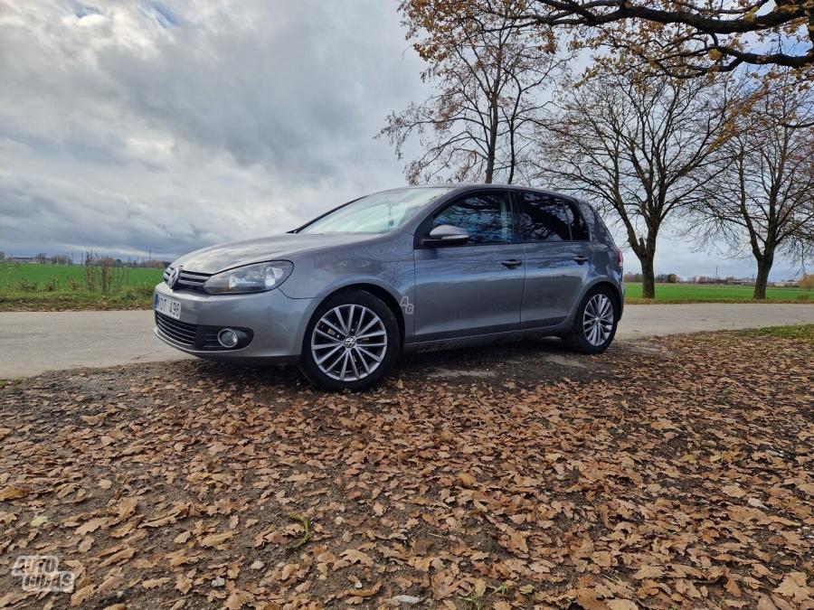 Volkswagen Golf 2011 in Panevezys, with an engine capacity of 1.60 L and mileage of 276 thousand km for 3200 €, photo 6 on AUTOMOTO.COM.LV