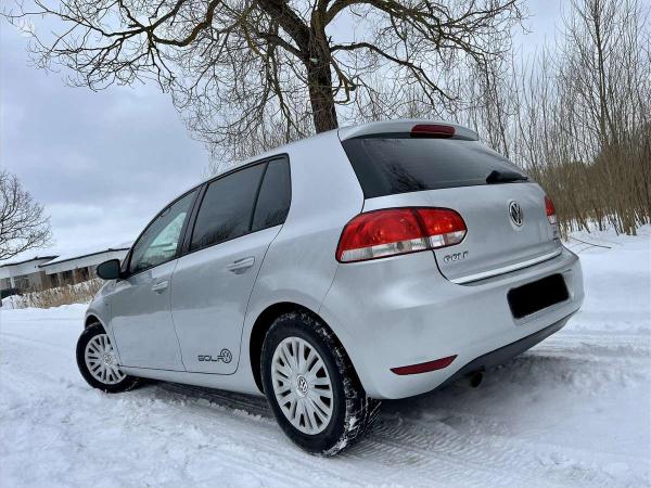 Volkswagen Golf 2011 Šauļi, ar dzinēja tilpumu 1.60 L un nobraukumu 350 tūkst. km par 3950 €, foto 2 vietnē AUTOMOTO.COM.LV