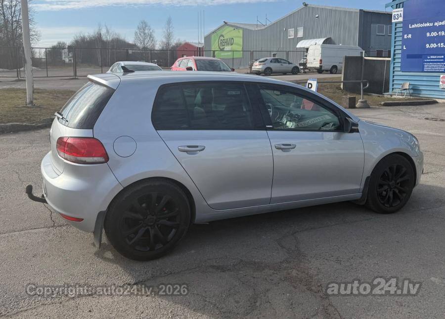 Volkswagen Golf 2011 Tallina, ar dzinēja tilpumu 1.60 L un nobraukumu 224 tūkst. km par 5000 €, foto 4 vietnē AUTOMOTO.COM.LV