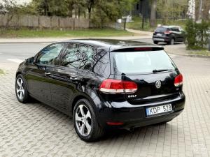 Volkswagen Golf 2011 in Vilnius, with an engine capacity of 1.90 L and mileage of 201 thousand km for 3900 €, photo 7 on AUTOMOTO.COM.LV