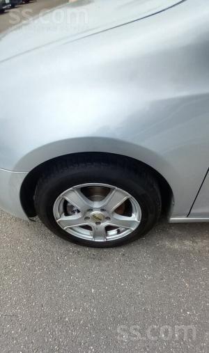 Volkswagen Golf 2011 Rīga, ar dzinēja tilpumu 1.60 L un nobraukumu 259 tūkst. km par 3900 €, foto 8 vietnē AUTOMOTO.COM.LV
