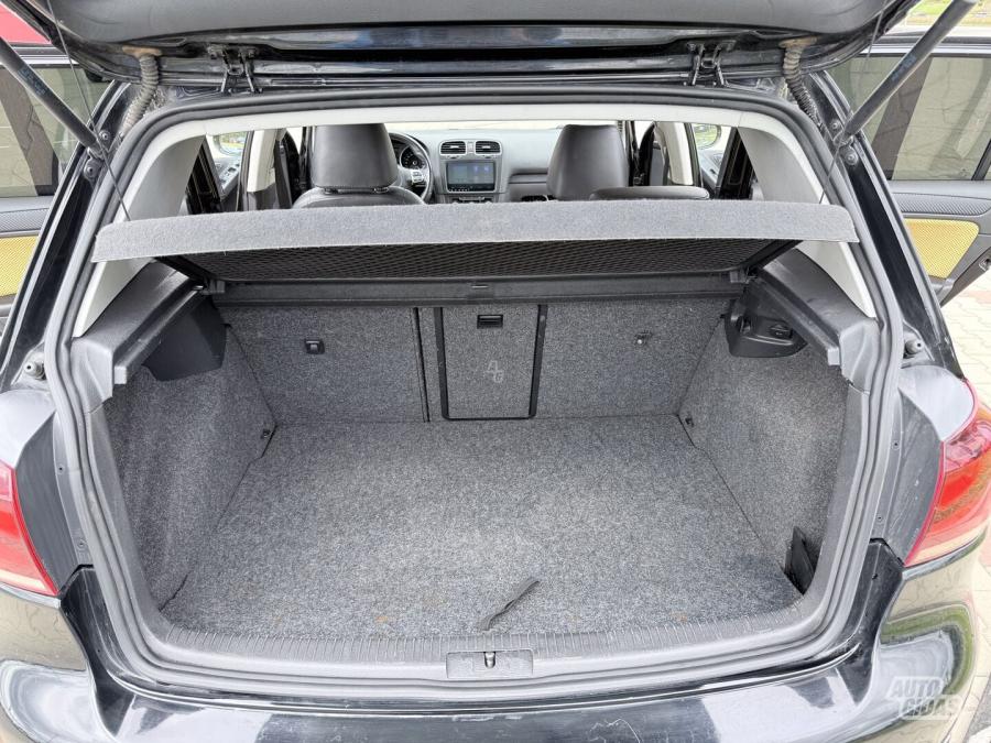 Volkswagen Golf 2011 Viļņa, ar dzinēja tilpumu 2.00 L un nobraukumu 199 tūkst. km par 6000 €, foto 8 vietnē AUTOMOTO.COM.LV