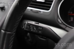 Volkswagen Golf 2011 in Tukums, with an engine capacity of 1.60 L and mileage of 302 thousand km for 2990 €, photo 9 on AUTOMOTO.COM.LV