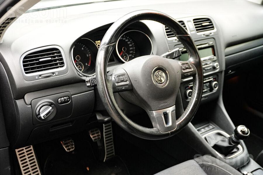 Volkswagen Golf 2011 Rīga, ar dzinēja tilpumu 1.60 L un nobraukumu 0 tūkst. km par 4990 €, foto 13 vietnē AUTOMOTO.COM.LV