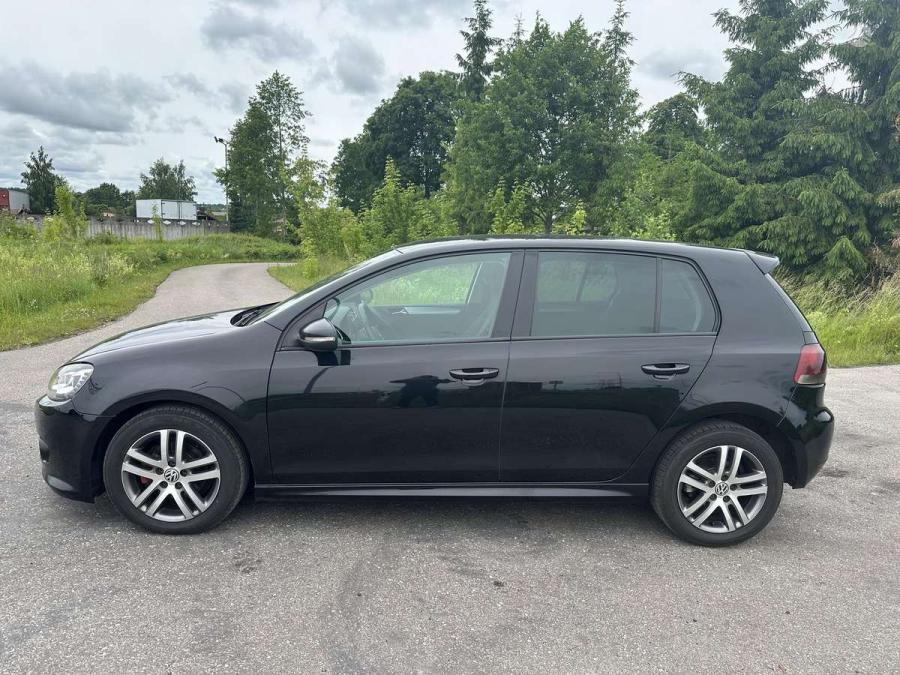 Volkswagen Golf 2011 in Marijampole, with an engine capacity of 1.60 L and mileage of 264 thousand km for 4650 €, photo 7 on AUTOMOTO.COM.LV