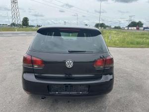 Volkswagen Golf 2011 in Marijampole, with an engine capacity of 1.60 L and mileage of 264 thousand km for 4650 €, photo 11 on AUTOMOTO.COM.LV