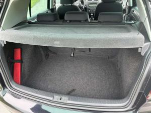 Volkswagen Golf 2011 in Marijampole, with an engine capacity of 1.60 L and mileage of 264 thousand km for 4650 €, photo 32 on AUTOMOTO.COM.LV