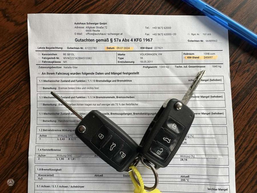 Volkswagen Golf 2011 in Marijampole, with an engine capacity of 1.60 L and mileage of 264 thousand km for 4650 €, photo 34 on AUTOMOTO.COM.LV