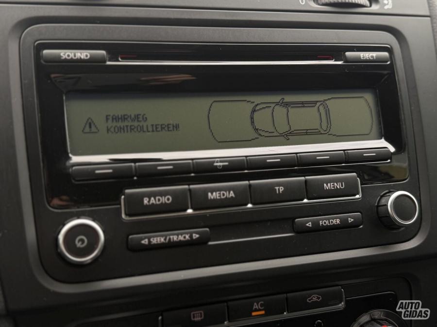 Volkswagen Golf 2011 Kretinga, ar dzinēja tilpumu 1.20 L un nobraukumu 224 tūkst. km par 4350 €, foto 13 vietnē AUTOMOTO.COM.LV