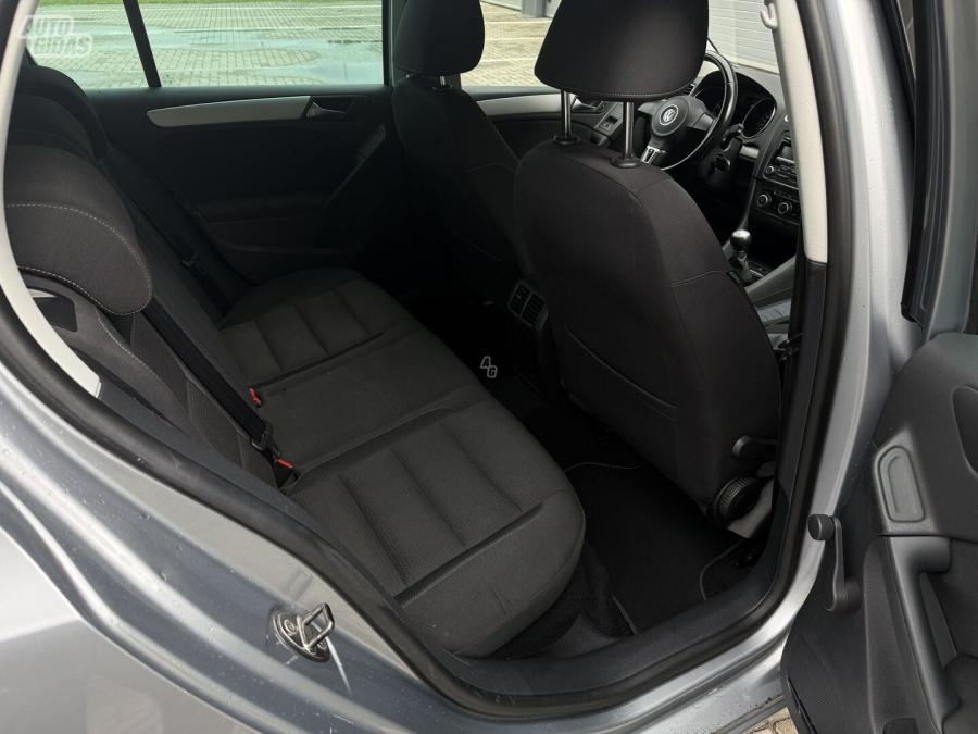 Volkswagen Golf 2011 Kretinga, ar dzinēja tilpumu 1.20 L un nobraukumu 224 tūkst. km par 4350 €, foto 22 vietnē AUTOMOTO.COM.LV