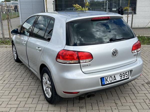 Volkswagen Golf 2011 in Kaunas, with an engine capacity of 1.60 L and mileage of 382 thousand km for 1650 €, photo 10 on AUTOMOTO.COM.LV