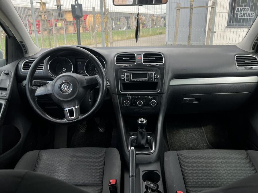 Volkswagen Golf 2011 in Kaunas, with an engine capacity of 1.60 L and mileage of 382 thousand km for 1650 €, photo 14 on AUTOMOTO.COM.LV