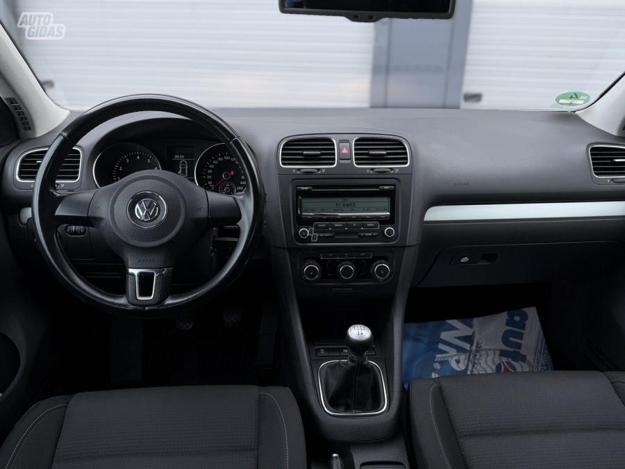 Volkswagen Golf 2011 in Kretinga, with an engine capacity of 1.20 L and mileage of 224 thousand km for 4350 €, photo 10 on AUTOMOTO.COM.LV