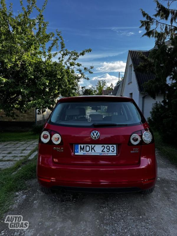 Volkswagen Golf 2011 Šauļi, ar dzinēja tilpumu 1.60 L un nobraukumu 300 tūkst. km par 3300 €, foto 5 vietnē AUTOMOTO.COM.LV