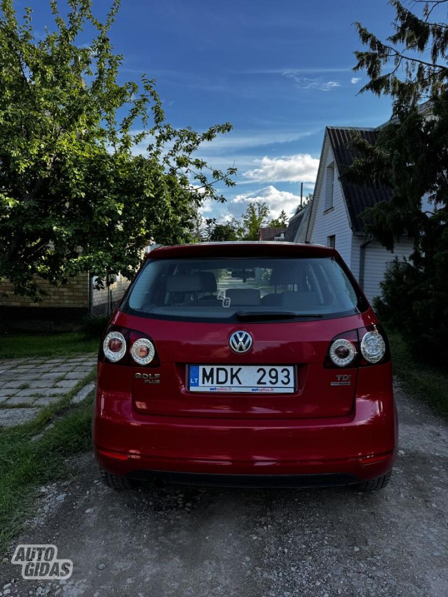 Volkswagen Golf 2011 Šauļi, ar dzinēja tilpumu 1.60 L un nobraukumu 300 tūkst. km par 3300 €, foto 6 vietnē AUTOMOTO.COM.LV