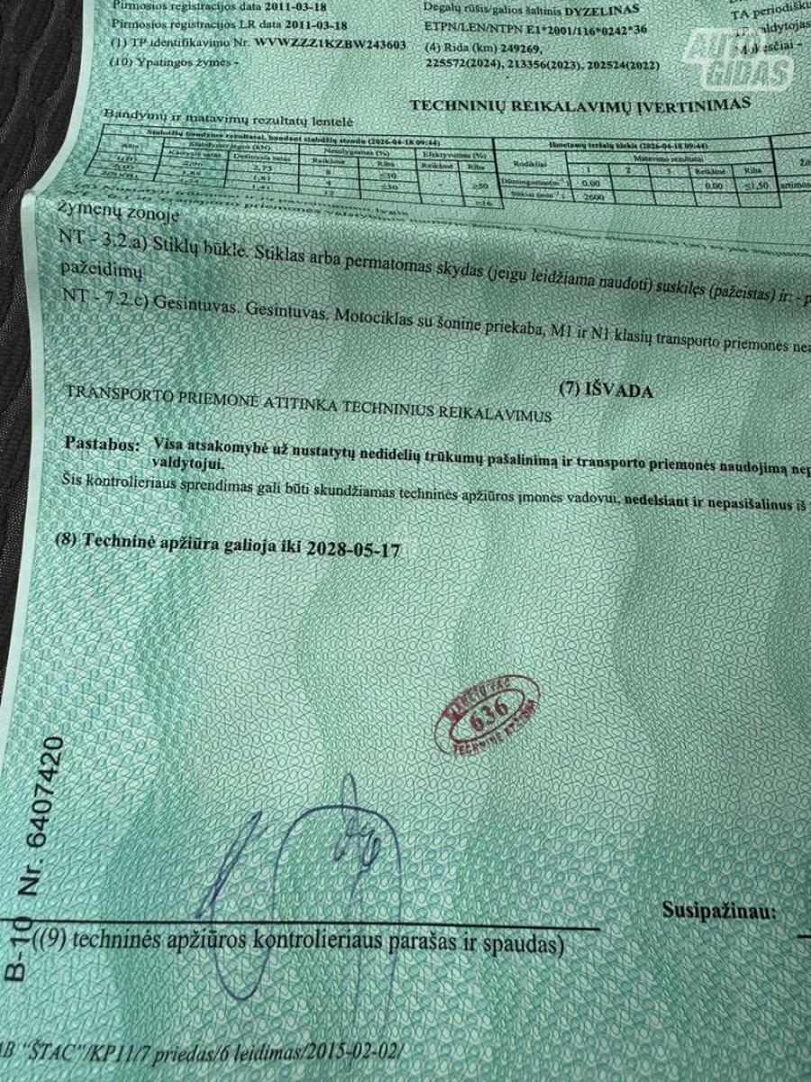 Фольксваген Гольф 2011 в Каунас, объемом двигателя 1.60 л и пробегом 25 тыс. км за 2800 €, фото 16 на AUTOMOTO.COM.LV
