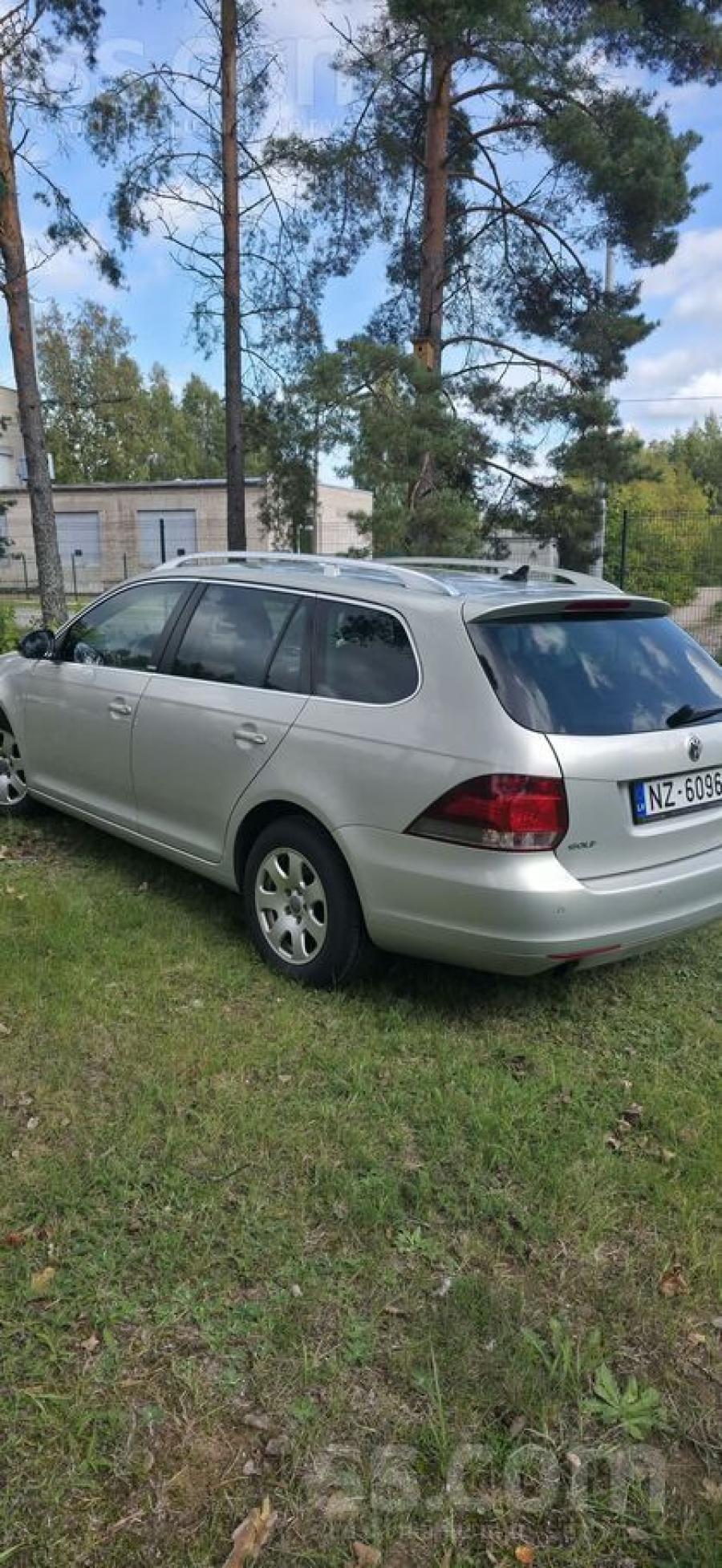 Volkswagen Golf 2011 in Daugavpils, with an engine capacity of 1.60 L and mileage of 269 thousand km for 4300 €, photo 1 on AUTOMOTO.COM.LV