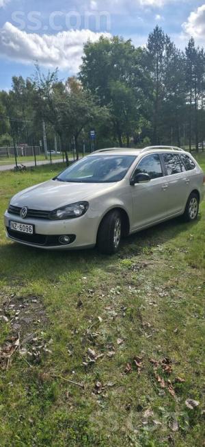 Volkswagen Golf 2011 in Daugavpils, with an engine capacity of 1.60 L and mileage of 269 thousand km for 4300 €, photo 8 on AUTOMOTO.COM.LV