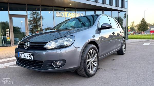 Volkswagen Golf 2011 in Kaunas, with an engine capacity of 1.60 L and mileage of 284 thousand km for 4700 €, photo 3 on AUTOMOTO.COM.LV