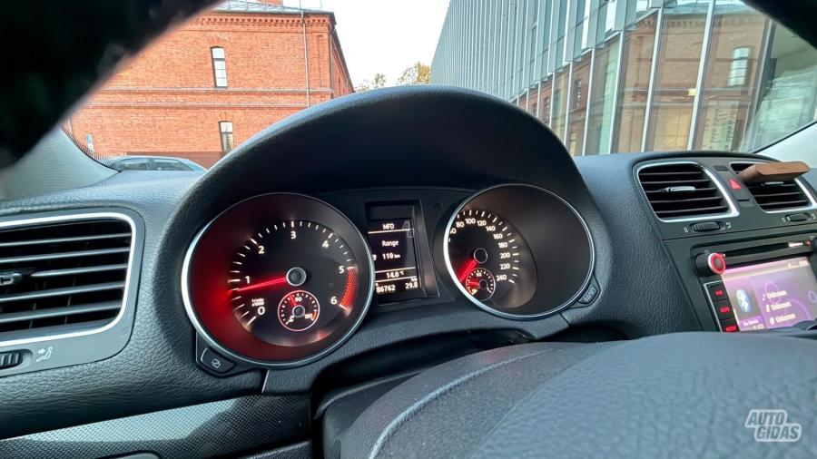 Volkswagen Golf 2011 Kauņa, ar dzinēja tilpumu 1.60 L un nobraukumu 284 tūkst. km par 5100 €, foto 17 vietnē AUTOMOTO.COM.LV