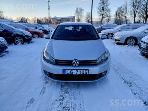Volkswagen Golf 2012 in Talsi, with an engine capacity of 1.60 L and mileage of 252 thousand km for 3600 €, photo 2 on AUTOMOTO.COM.LV