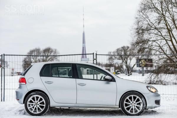 Volkswagen Golf 2012 in Riga, with an engine capacity of 1.40 L and mileage of 179 thousand km for 4990 €, photo 5 on AUTOMOTO.COM.LV