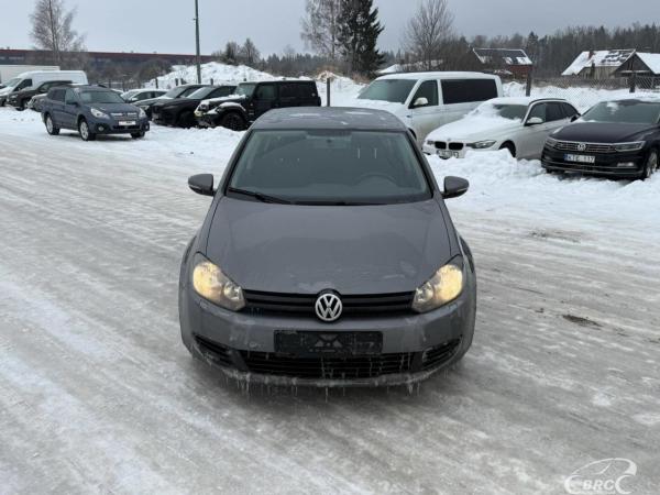 Volkswagen Golf 2012 in Vilnius, with an engine capacity of 1.60 L and mileage of 263 thousand km for 2900 €, photo 4 on AUTOMOTO.COM.LV