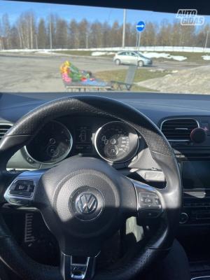 Volkswagen Golf 2012 in Siauliai, with an engine capacity of 2.00 L and mileage of 255 thousand km for 4000 €, photo 10 on AUTOMOTO.COM.LV