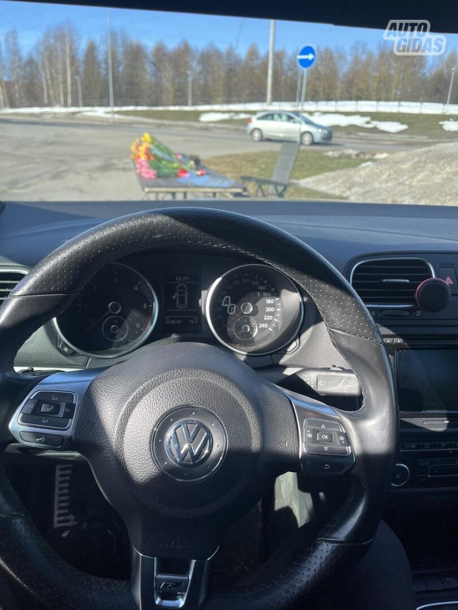 Volkswagen Golf 2012 in Siauliai, with an engine capacity of 2.00 L and mileage of 255 thousand km for 4000 €, photo 10 on AUTOMOTO.COM.LV