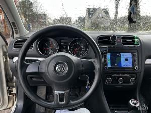 Volkswagen Golf 2012 in Vilnius, with an engine capacity of 1.60 L and mileage of 400 thousand km for 2800 €, photo 9 on AUTOMOTO.COM.LV