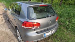 Volkswagen Golf 2012 in Vilnius, with an engine capacity of 1.60 L and mileage of 178 thousand km for 3600 €, photo 3 on AUTOMOTO.COM.LV