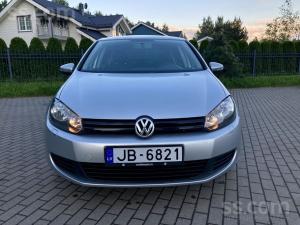 Volkswagen Golf 2012 Rīga, ar dzinēja tilpumu 1.20 L un nobraukumu 100 tūkst. km par 4500 €, foto  vietnē AUTOMOTO.COM.LV