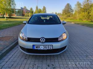 Volkswagen Golf 2012 in Ventspils, with an engine capacity of 1.20 L and mileage of 318 thousand km for 3200 €, photo 4 on AUTOMOTO.COM.LV