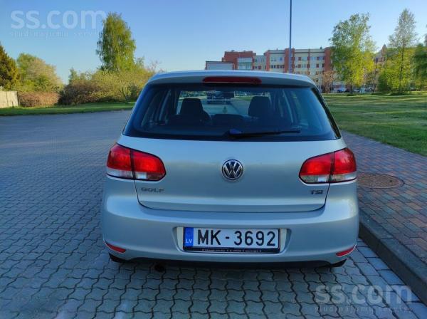 Volkswagen Golf 2012 in Ventspils, with an engine capacity of 1.20 L and mileage of 318 thousand km for 3200 €, photo 6 on AUTOMOTO.COM.LV