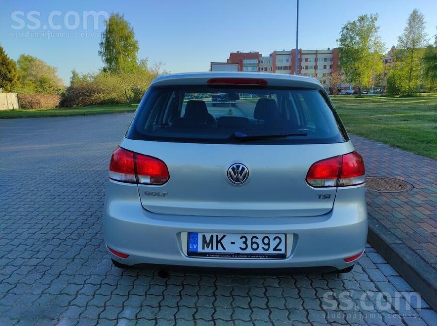 Volkswagen Golf 2012 in Ventspils, with an engine capacity of 1.20 L and mileage of 318 thousand km for 3200 €, photo 7 on AUTOMOTO.COM.LV