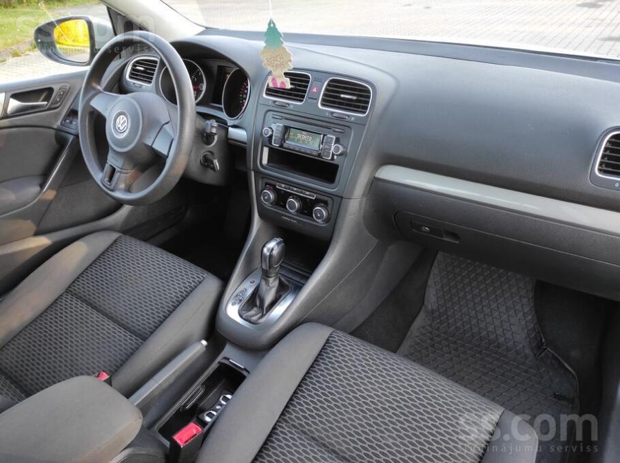 Volkswagen Golf 2012 in Ventspils, with an engine capacity of 1.20 L and mileage of 318 thousand km for 3200 €, photo 8 on AUTOMOTO.COM.LV