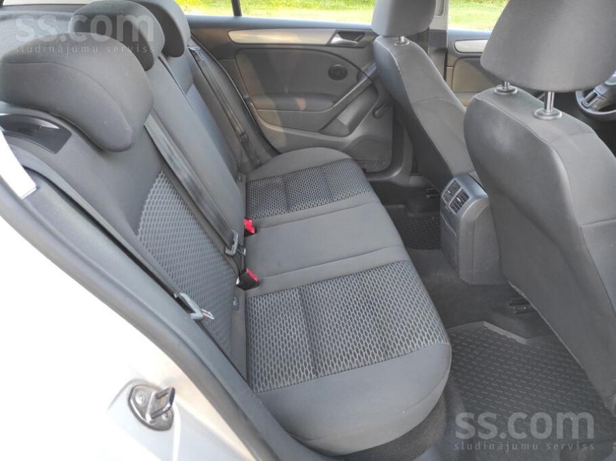 Volkswagen Golf 2012 in Ventspils, with an engine capacity of 1.20 L and mileage of 318 thousand km for 3200 €, photo 11 on AUTOMOTO.COM.LV