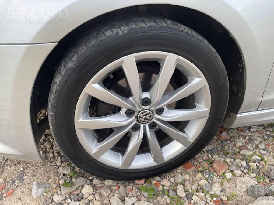 Volkswagen Golf 2012 Cēsis, ar dzinēja tilpumu 1.60 L un nobraukumu 277 tūkst. km par 4800 €, foto 13 vietnē AUTOMOTO.COM.LV