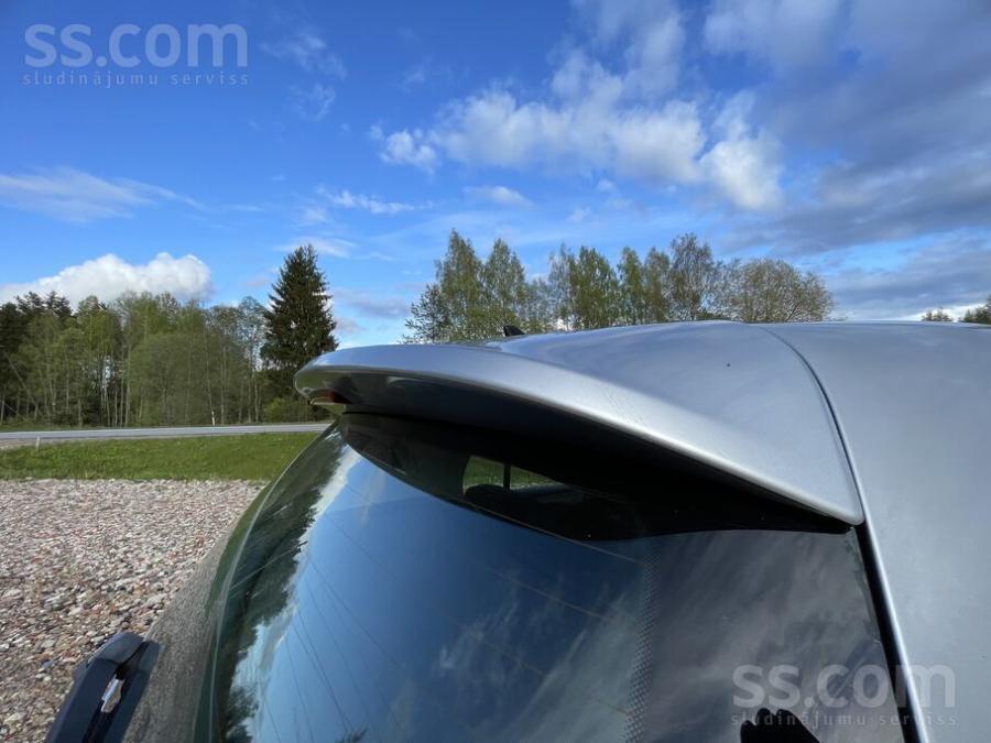 Volkswagen Golf 2012 Cēsis, ar dzinēja tilpumu 1.60 L un nobraukumu 277 tūkst. km par 4800 €, foto 14 vietnē AUTOMOTO.COM.LV