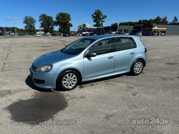 Volkswagen Golf 2012 Tallina, ar dzinēja tilpumu 1.60 L un nobraukumu 172 tūkst. km par 5499 €, foto 2 vietnē AUTOMOTO.COM.LV