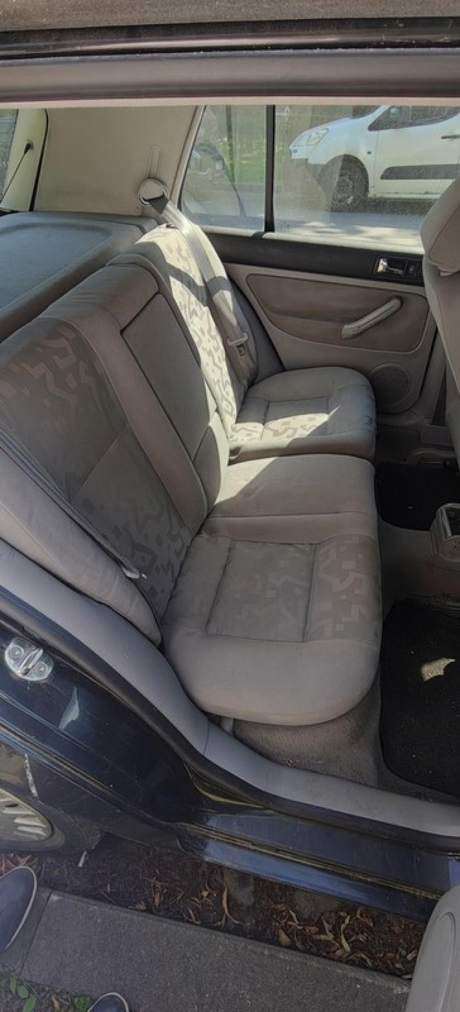 Volkswagen Golf 2012 in Tallinn, with an engine capacity of 0.00 L and mileage of 260 thousand km for 550 €, photo 10 on AUTOMOTO.COM.LV