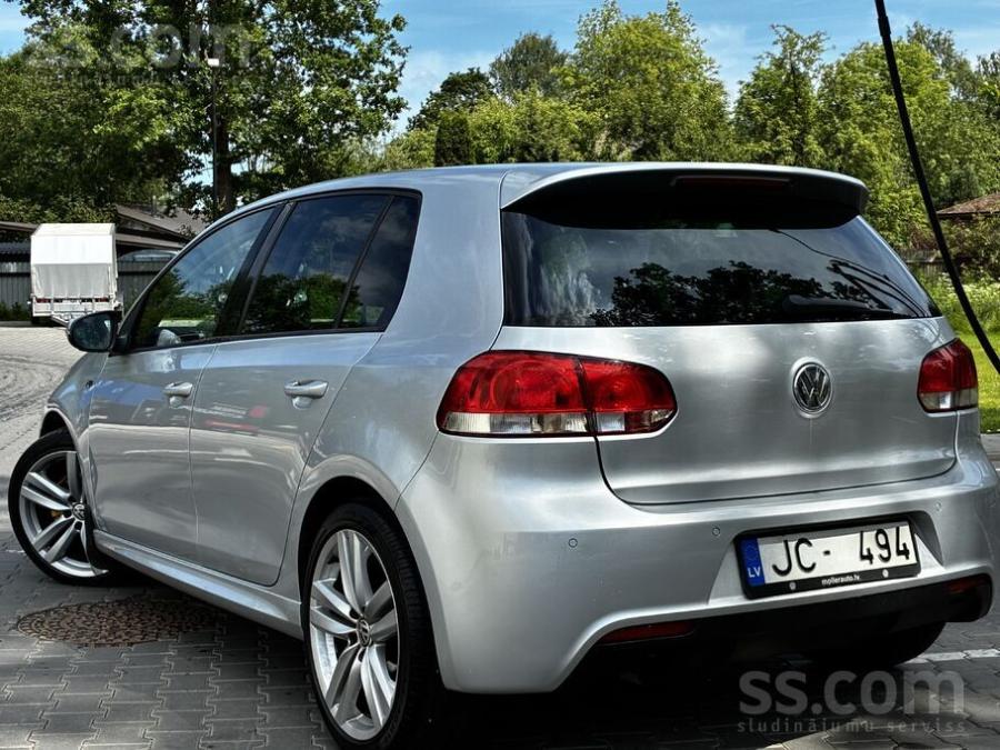 Volkswagen Golf 2013 in Riga, with an engine capacity of 1.60 L and mileage of 340 thousand km for 4950 €, photo 4 on AUTOMOTO.COM.LV